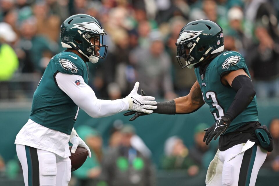How the Philadelphia Eagles Defensive Line Embraces 'Less Is More ...