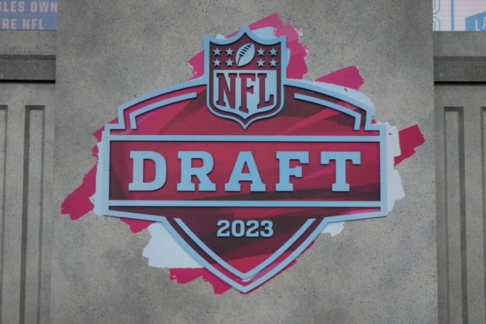What Is the NFL Supplemental Draft? How It Works, When It Is, and More ...