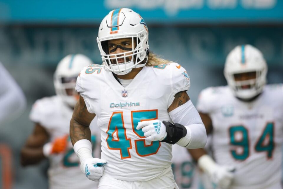A Pre-Training Camp Look at Dolphins' Roster - Football Games Today
